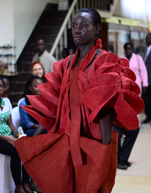 Barkcloth on the Runways | Jose Hendo Project